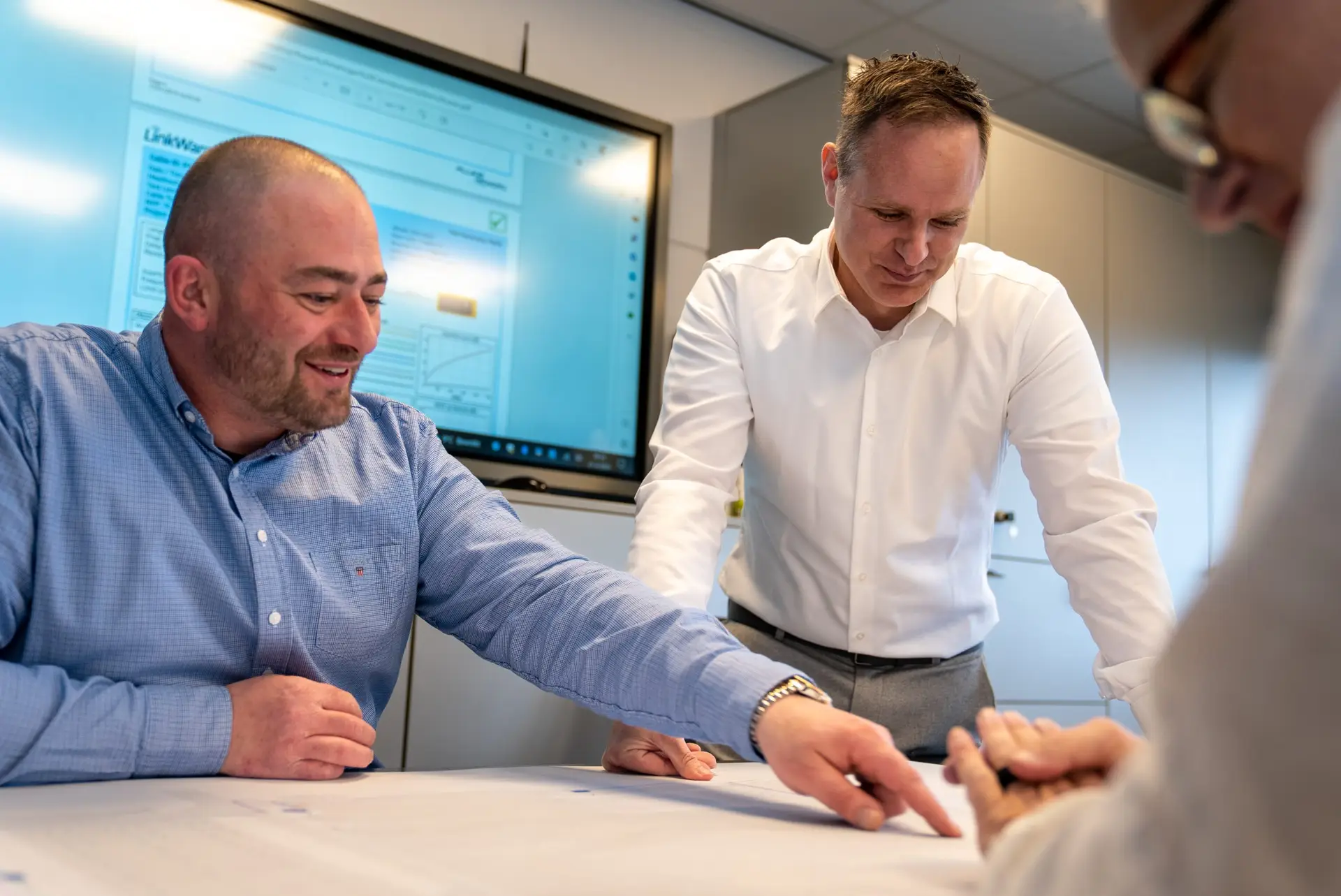 Projecten in tele-, data- en glasvezelcommunicatie | DLC